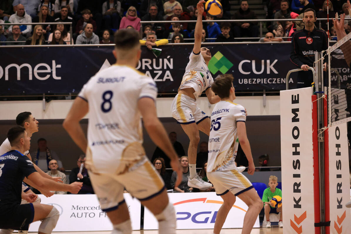 Czwartek z PLS 1. Ligą: CUK Anioły Toruń - Lechia Tomaszów Mazowiecki ...